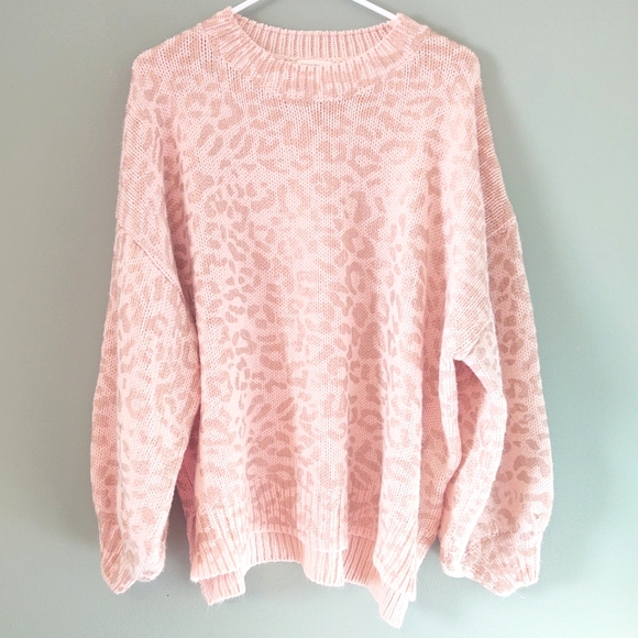 Andthewhy | Sweaters | Andthewhy Light Pink Rose Gold Metallic Leopard ...
